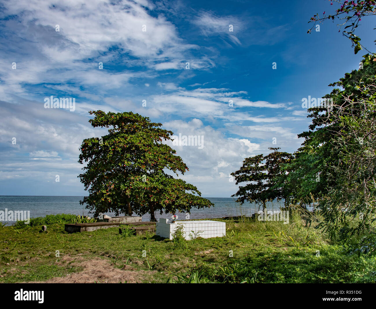 Seaside cemetery on Caribbean island Stock Photo - Alamy
