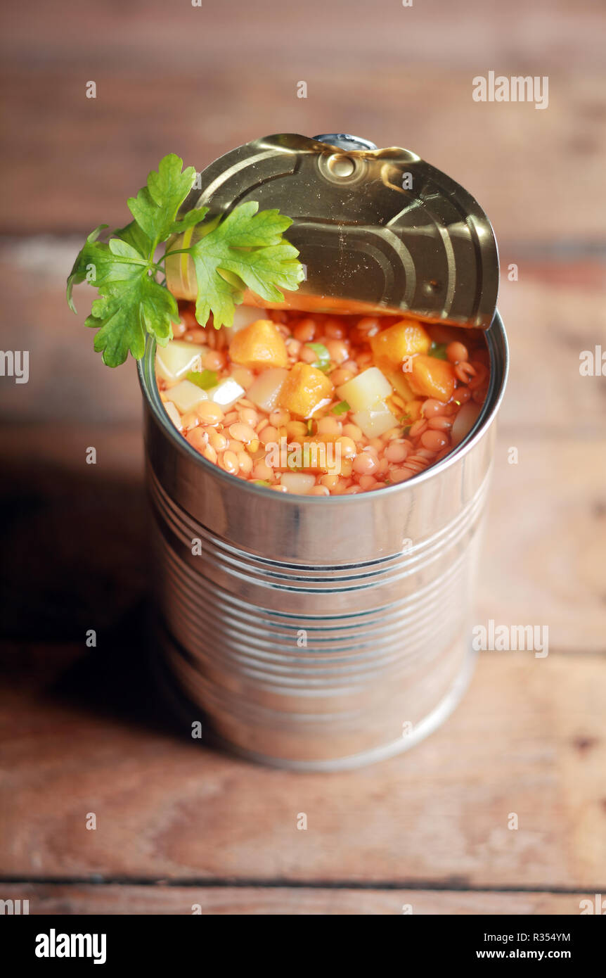 Open tin of soup hi-res stock photography and images - Alamy