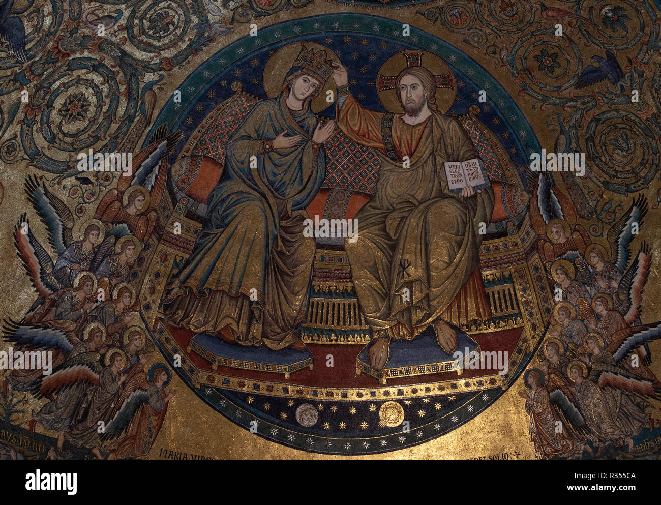 Rom, santa maria maggiore mosaik hi-res stock photography and images ...