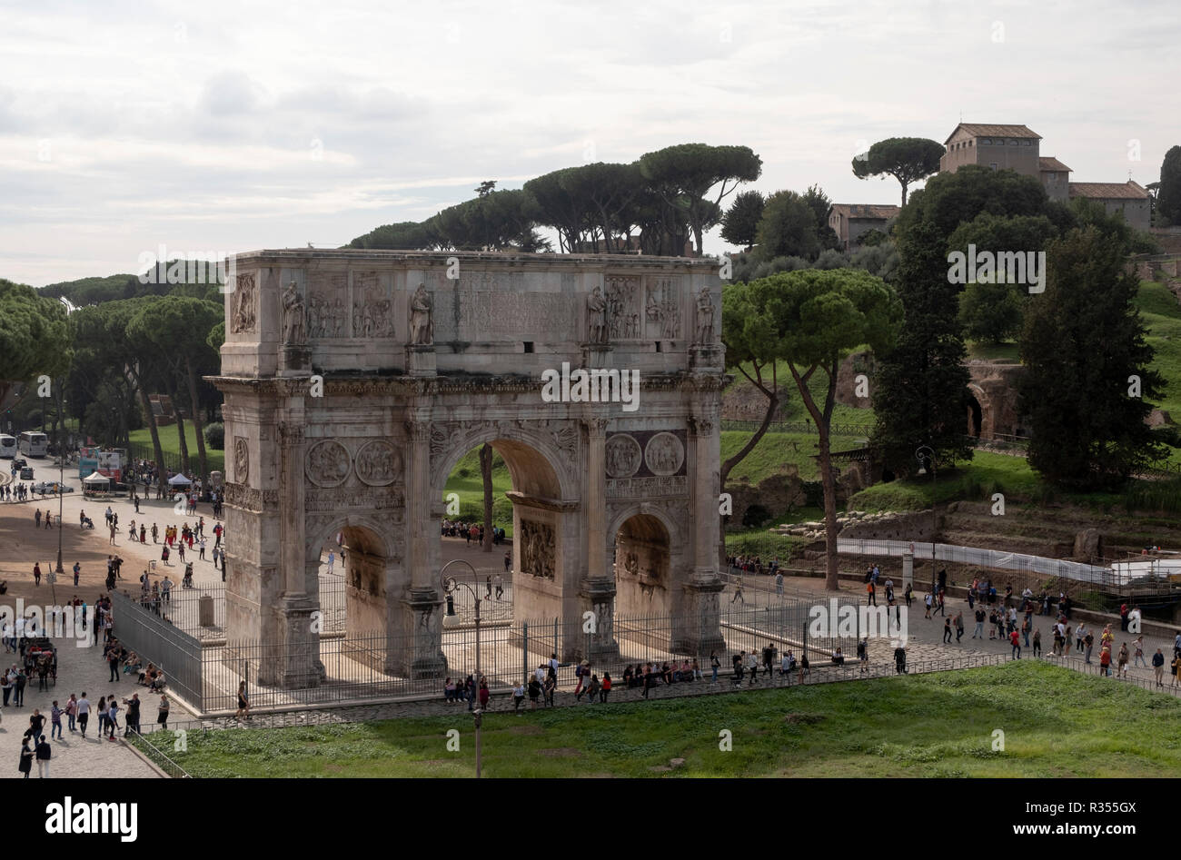 Konstantin triumphbogen hi-res stock photography and images - Alamy