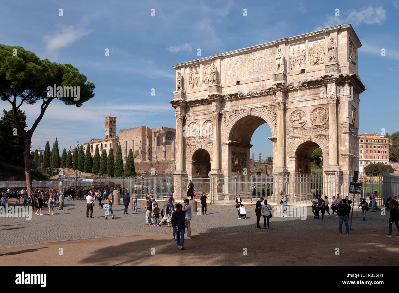 Konstantin triumphbogen hi-res stock photography and images - Alamy