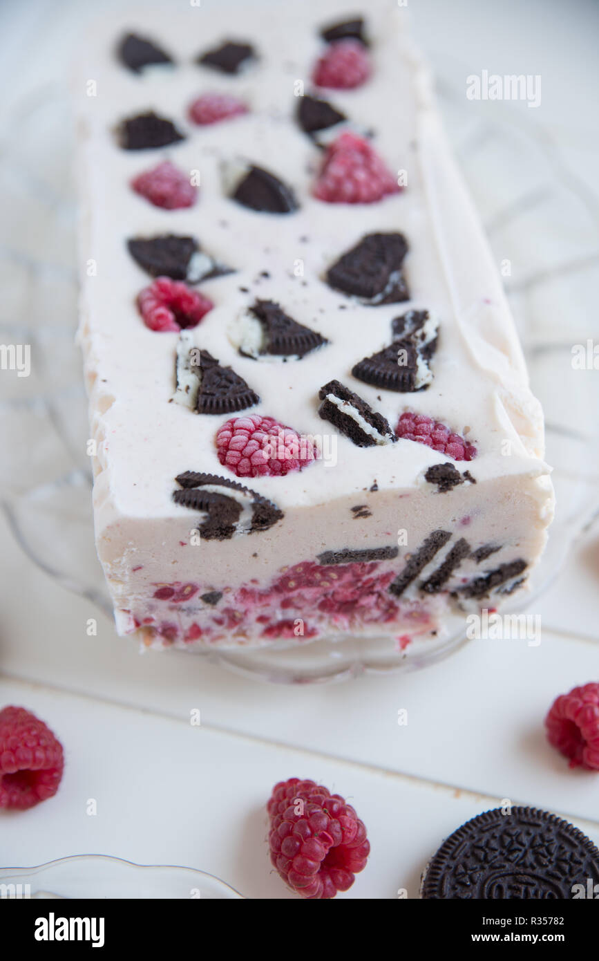 Chocolate Raspberry Ice Cream Cake Stock Photo - Alamy