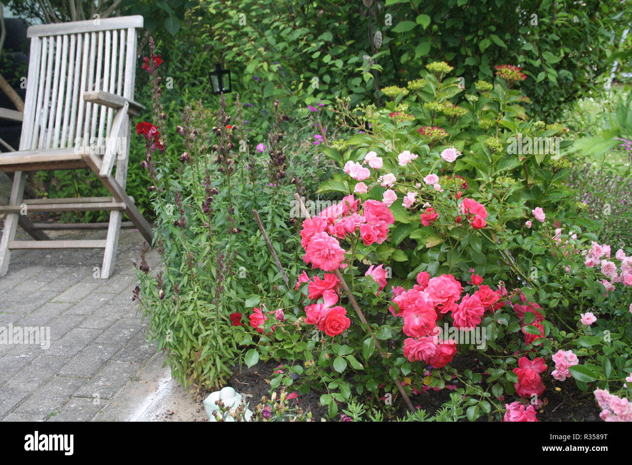 rest in the garden Stock Photo - Alamy