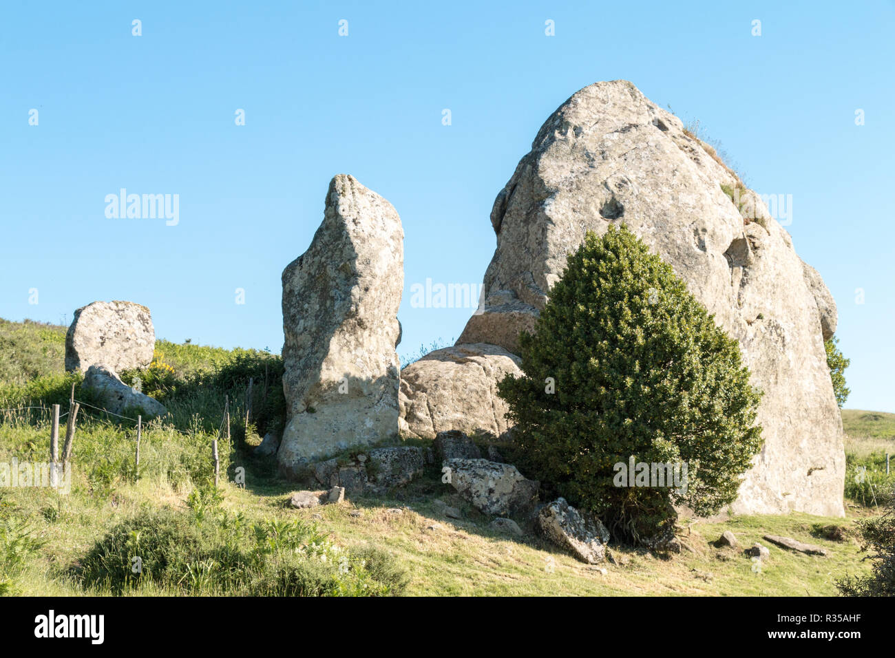 Argimusco megaliths hi-res stock photography and images - Alamy