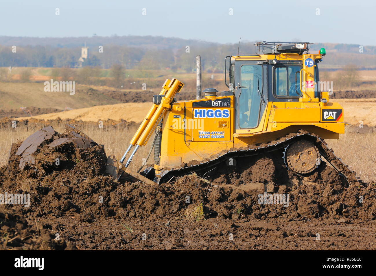 Dozer stripping top soil hi-res stock photography and images - Alamy