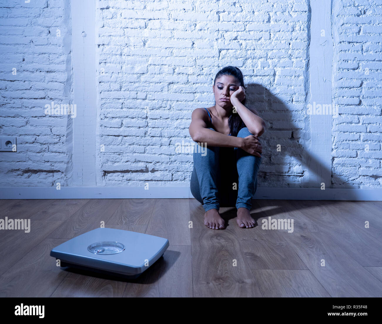 Thin woman anorexia hi-res stock photography and images - Alamy