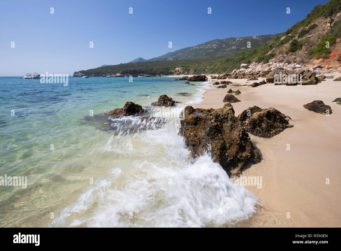 Praia dos galapos hi-res stock photography and images - Alamy