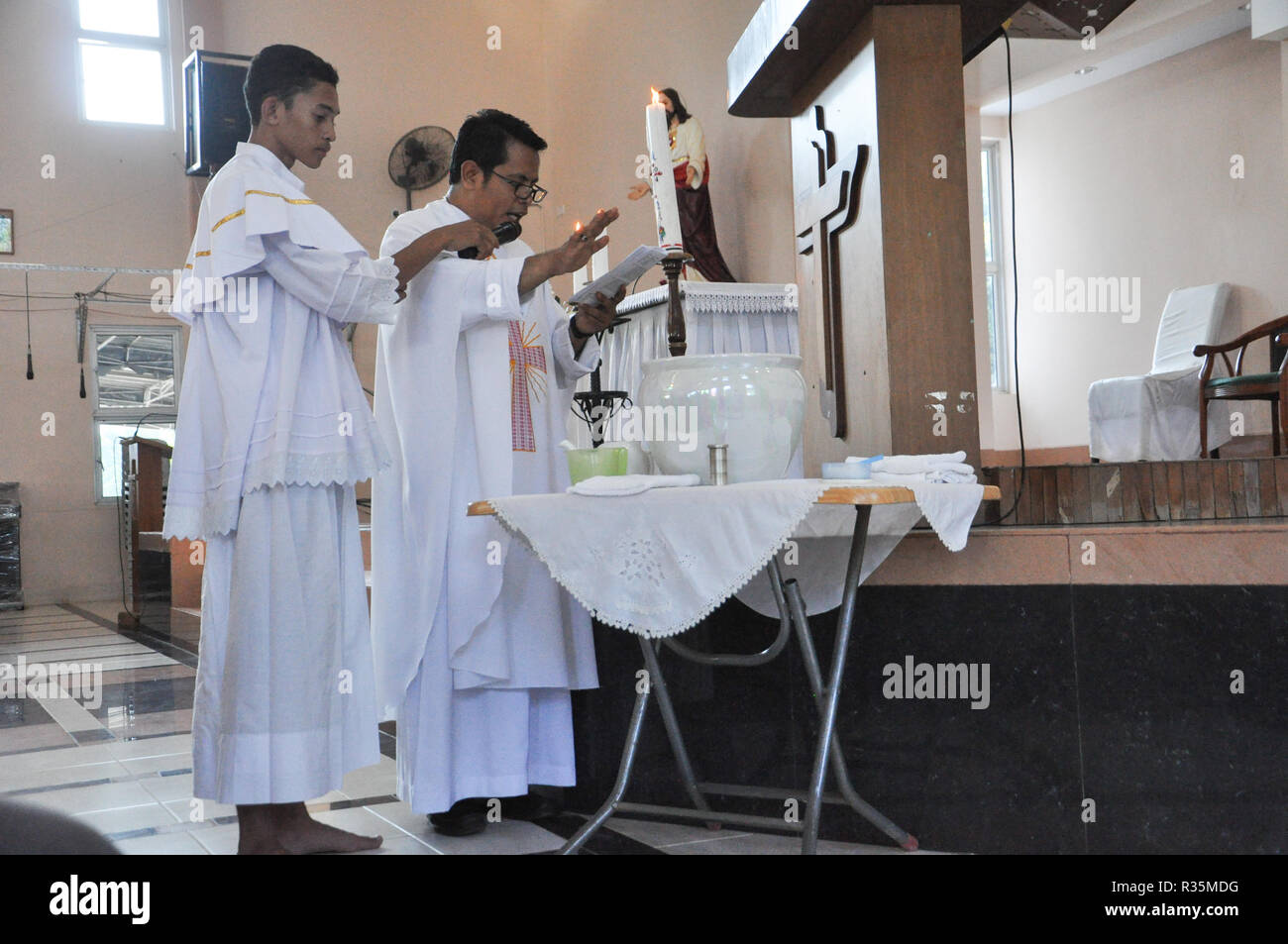 Blessed sacrament procession hi-res stock photography and images - Alamy