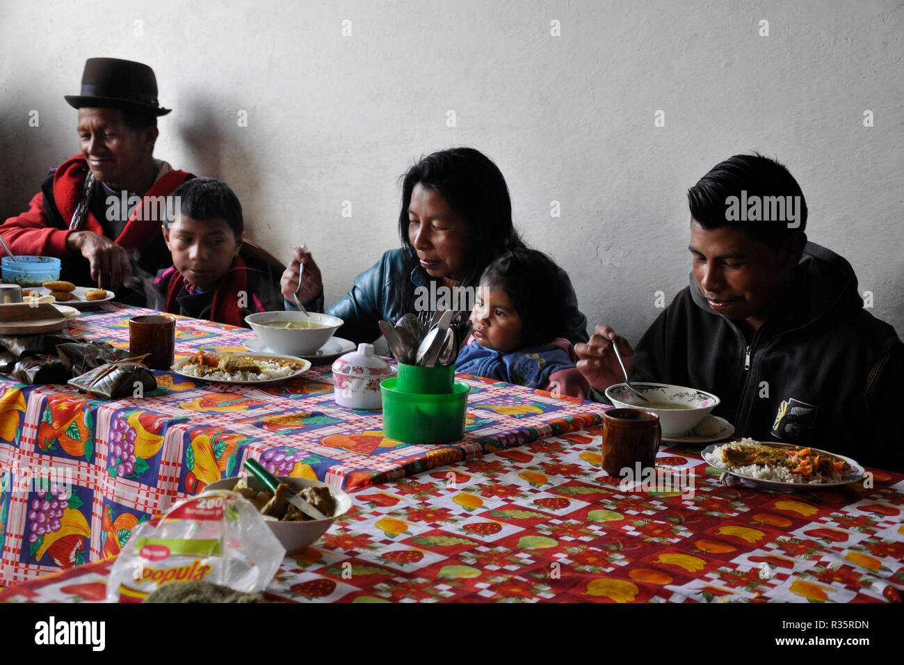 Colombia, Cauca district, Silvia, daily life Stock Photo - Alamy