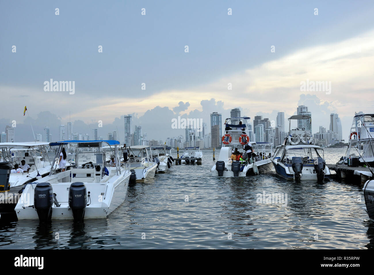 Colombia, Cartagena, harbor Stock Photo - Alamy
