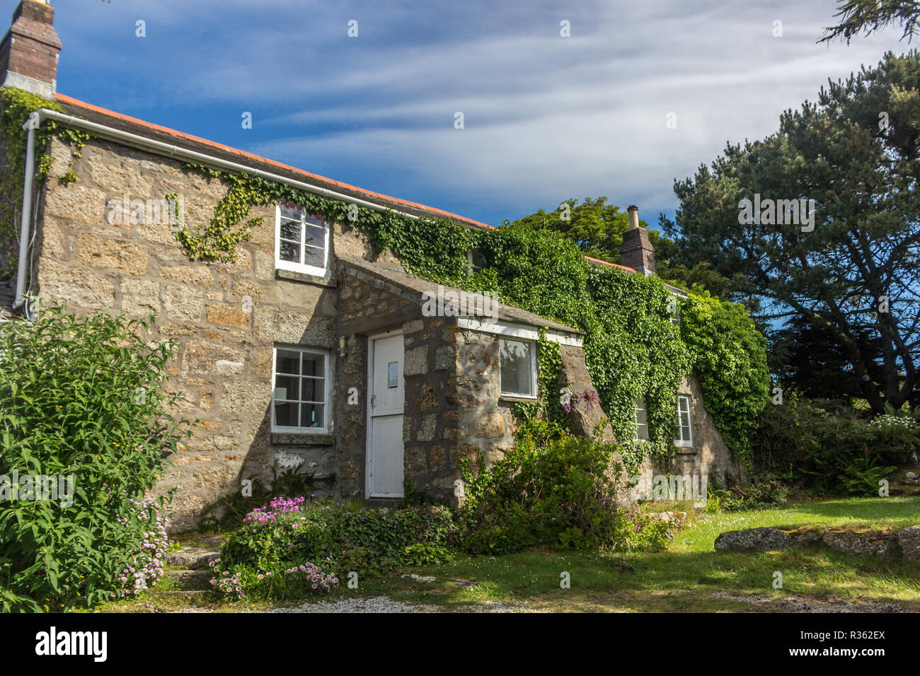 Traditional building historic hi-res stock photography and images - Alamy