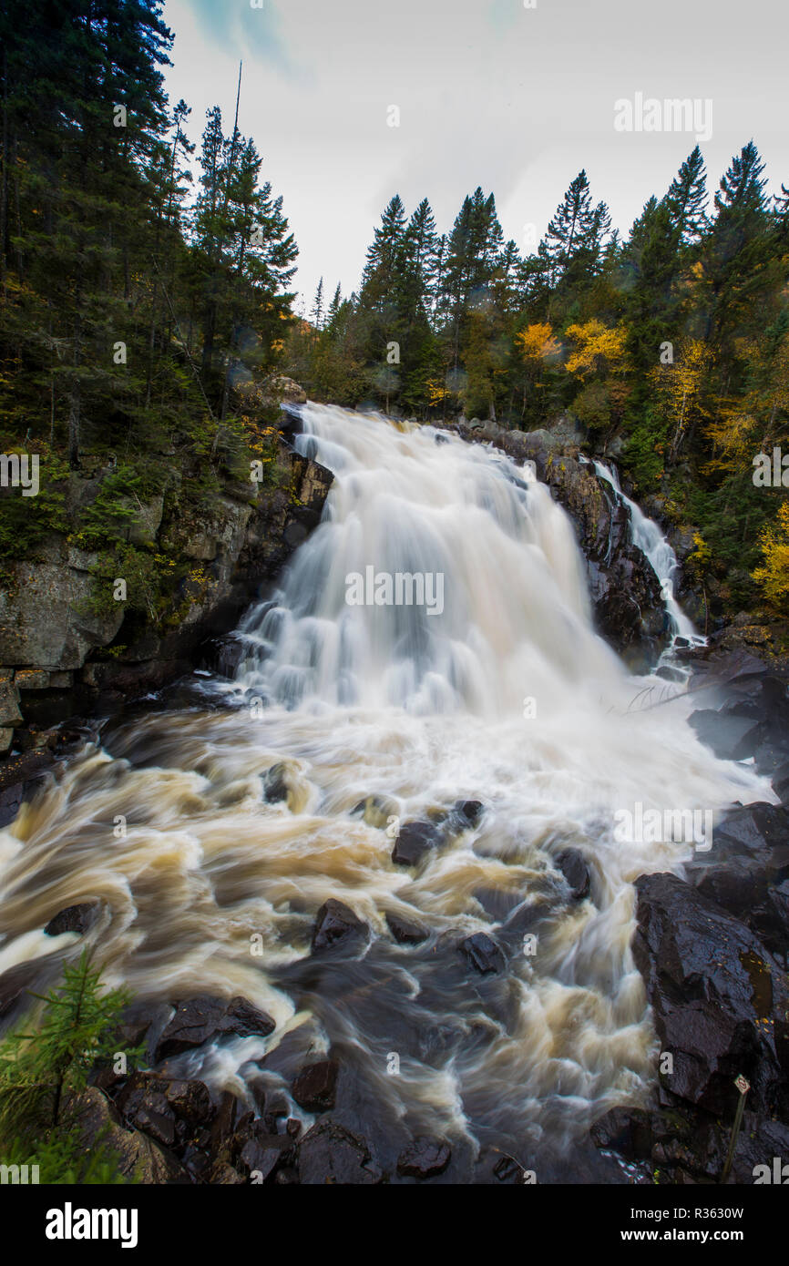 la chute du diable, mont tremblant national park, Canada Stock Photo ...
