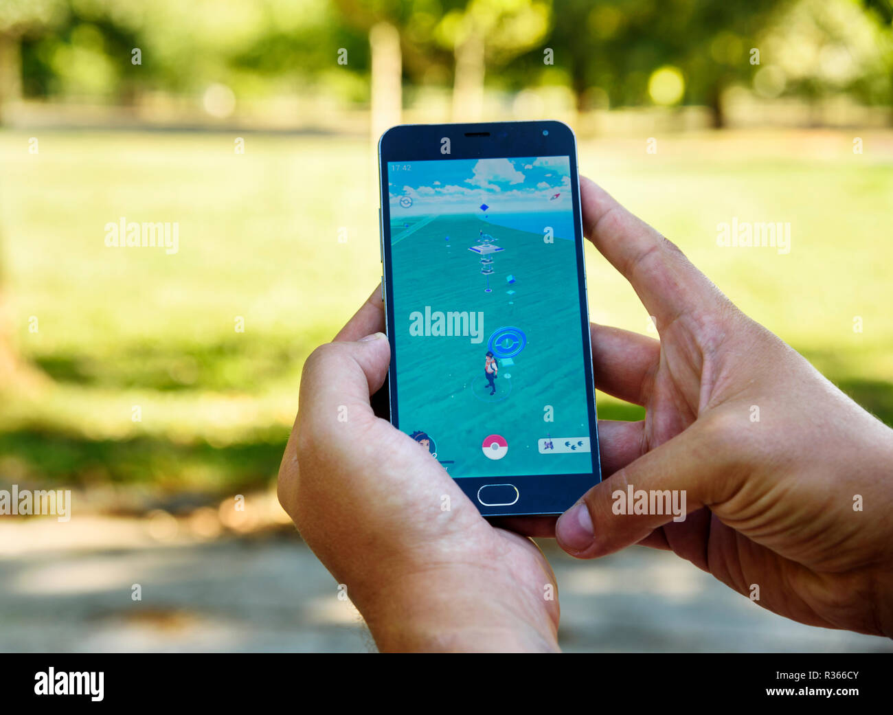 How to use the camera in pokemon go for android - musicsafas