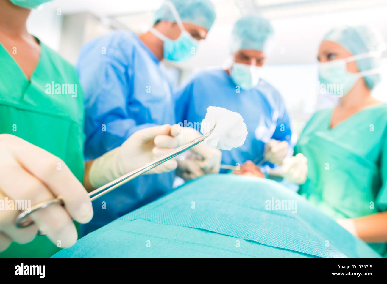 Operating Room Sister High Resolution Stock Photography and Images - Alamy