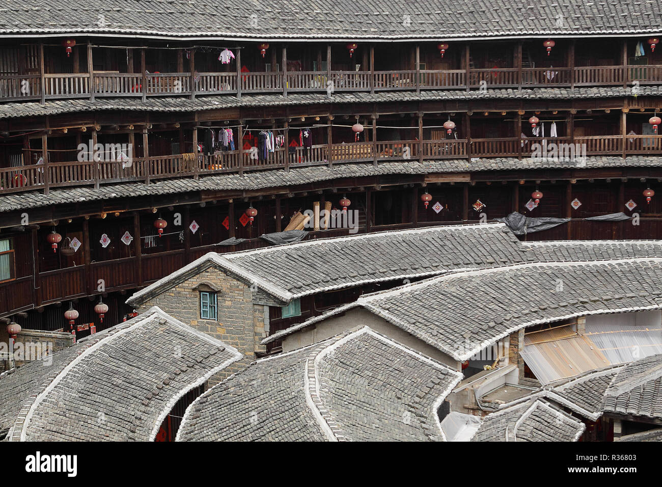 Tulou temple hi-res stock photography and images - Alamy
