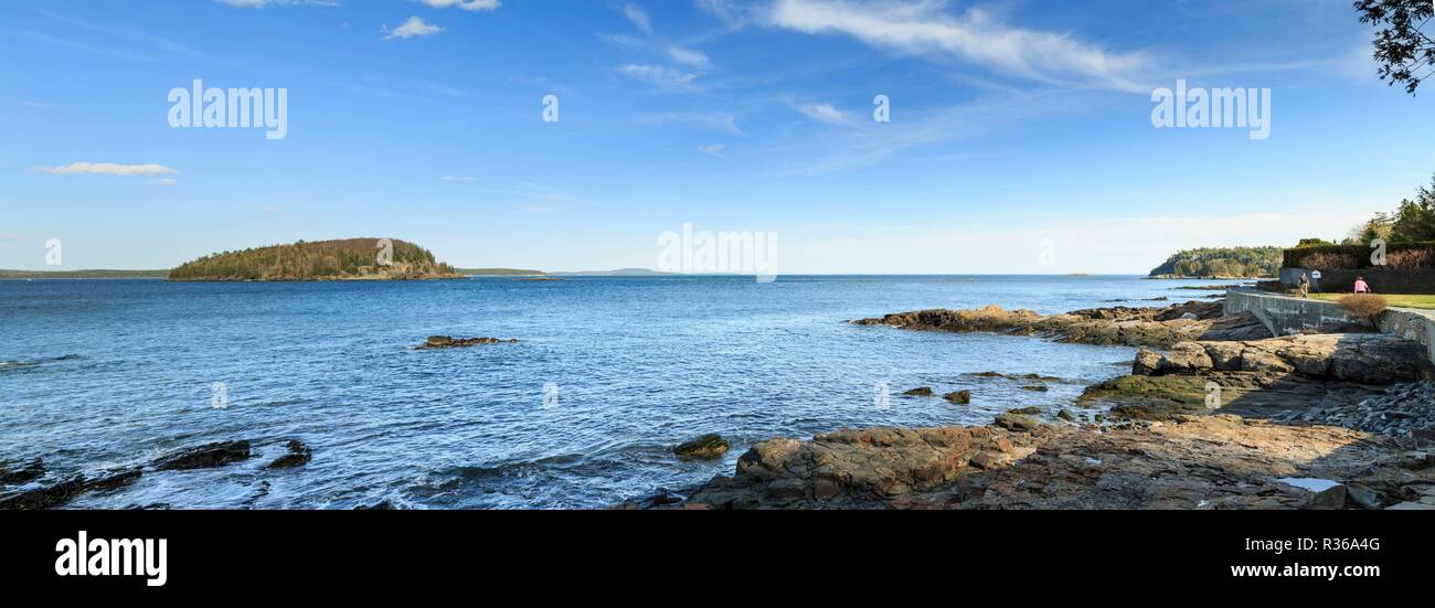 The Shore Path Park along the waterfront, Bar Harbor, Mt Desert Island ...