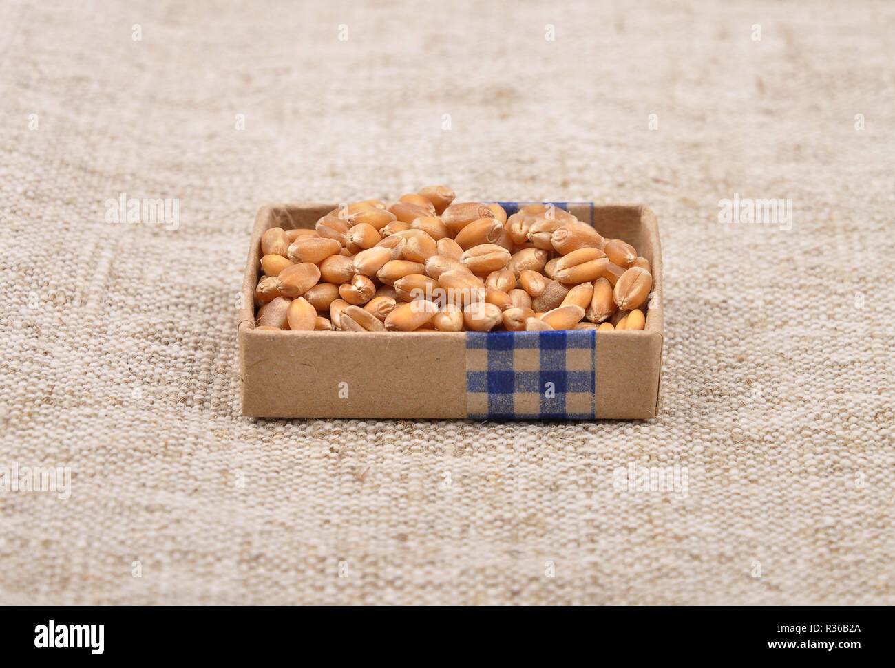 Cardboard box on linen hi-res stock photography and images - Alamy