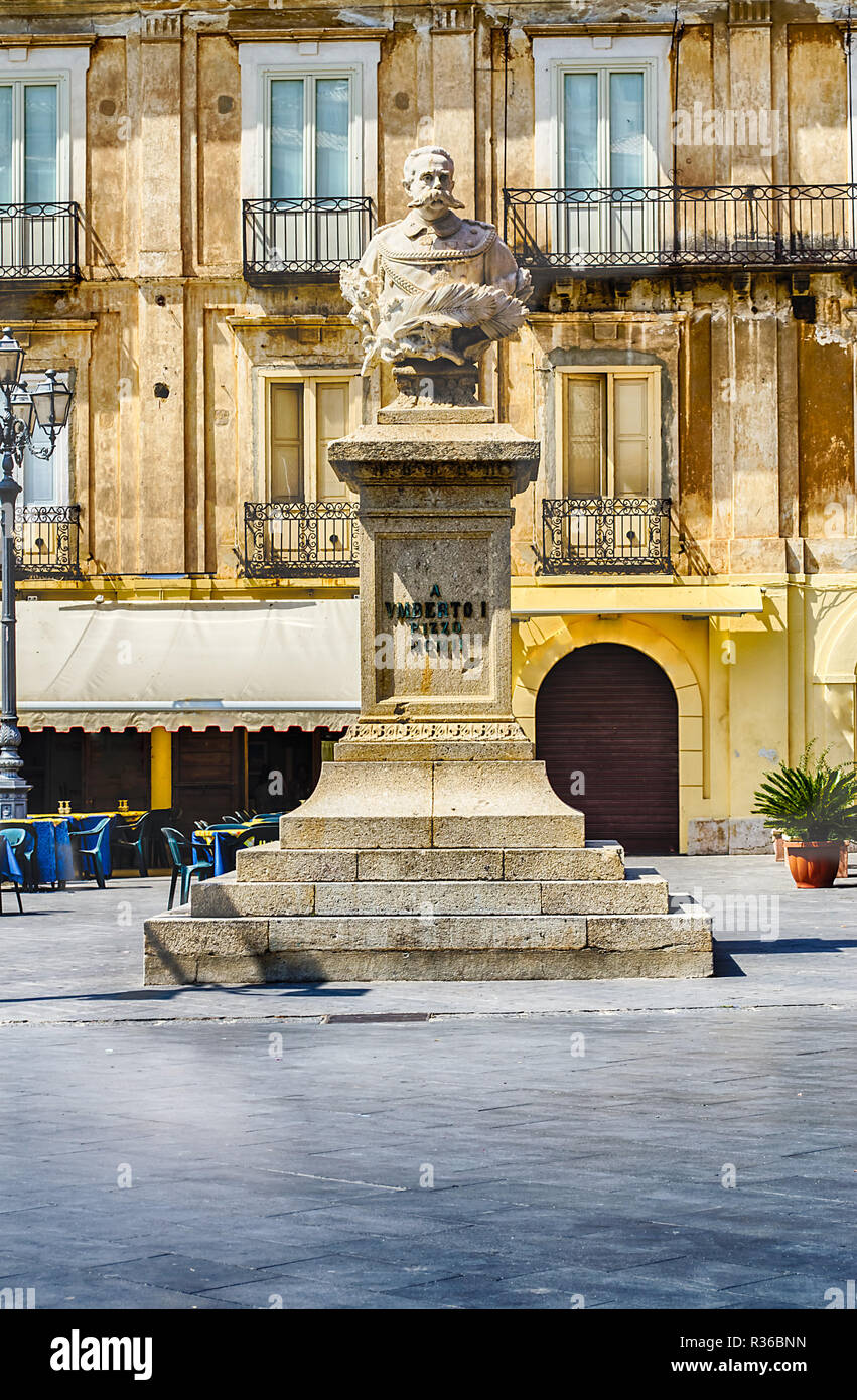 King umberto monument hi-res stock photography and images - Alamy
