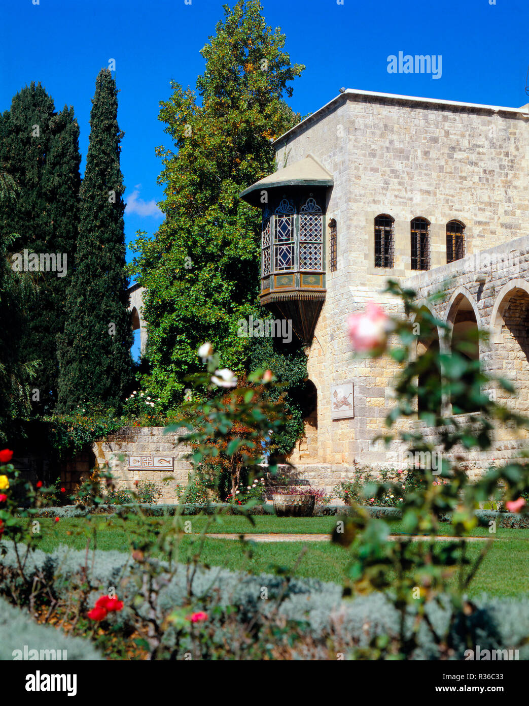 Beit eddine festival hi-res stock photography and images - Alamy