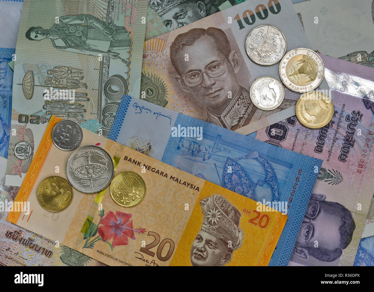 20 baht note hi-res stock photography and images - Alamy