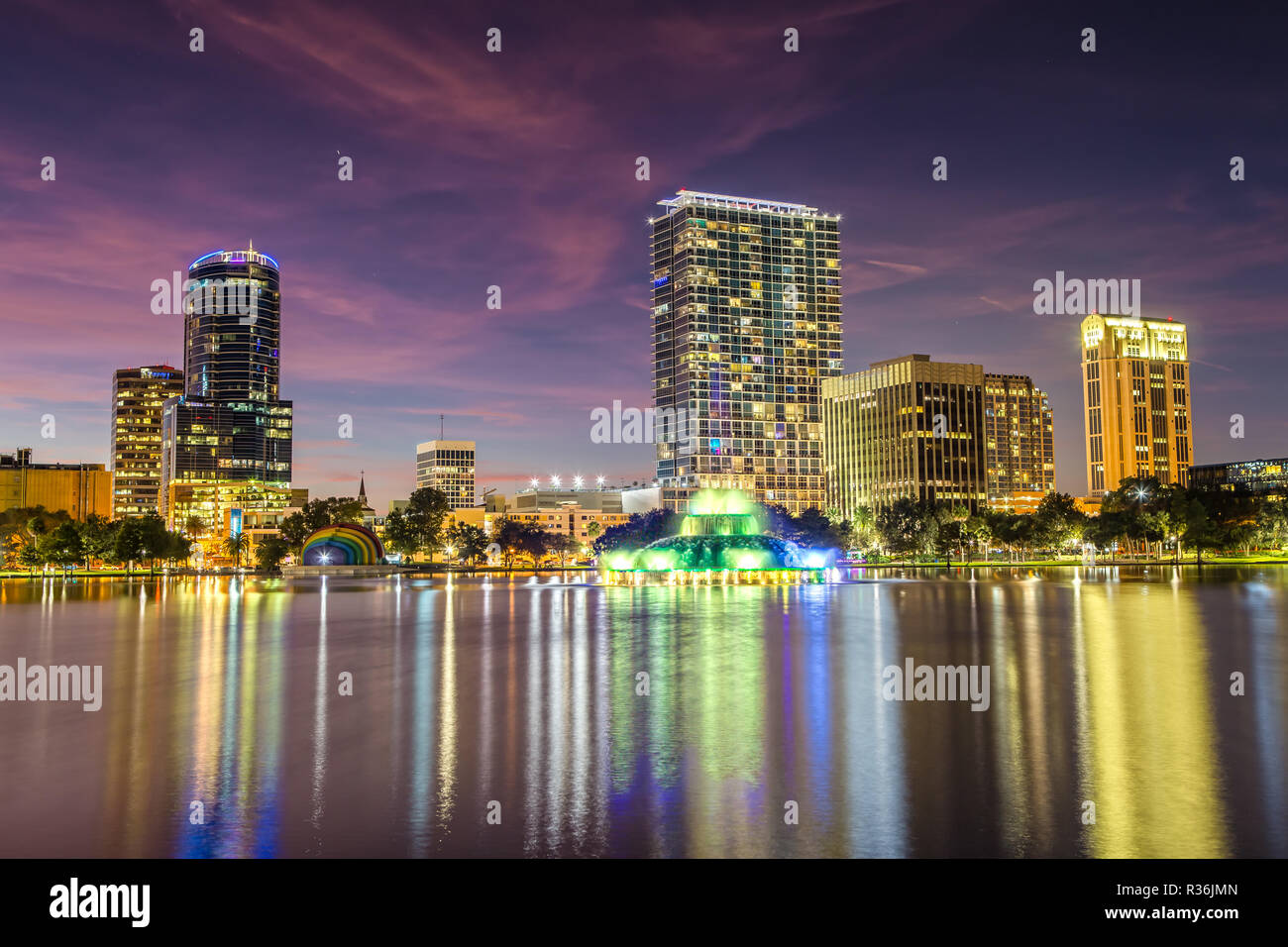 Downtown Orlando from Lake Eola Park at Dusk Stock Photo - Alamy