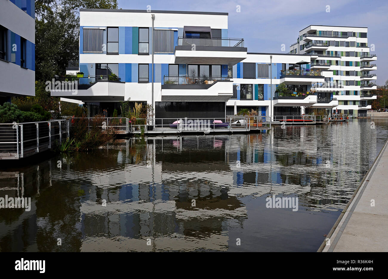 Waterhouses hi-res stock photography and images - Alamy