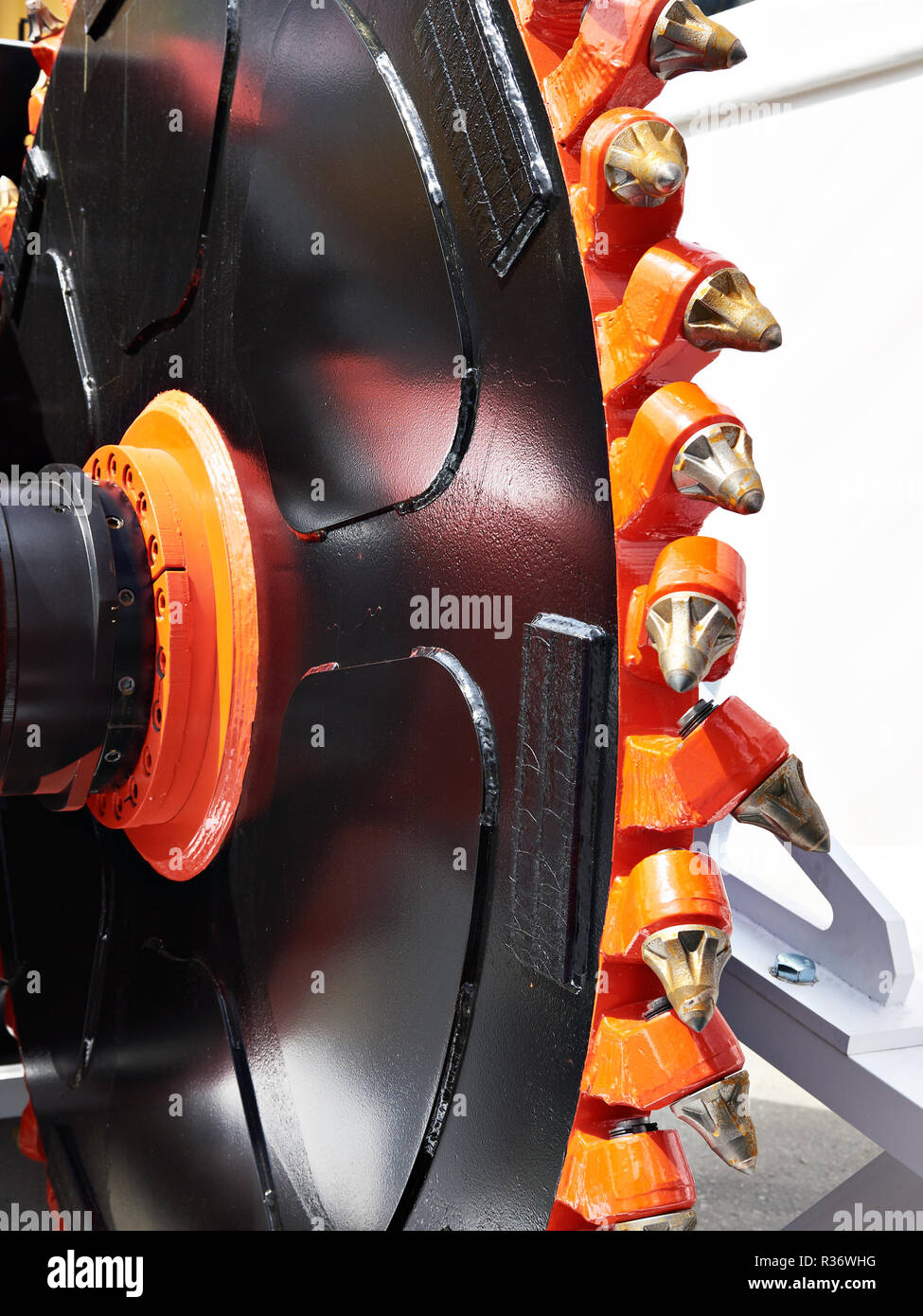 Disc machining hi-res stock photography and images - Alamy