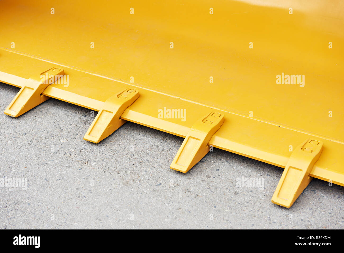 Construction equipment tractor bucket hi-res stock photography and ...