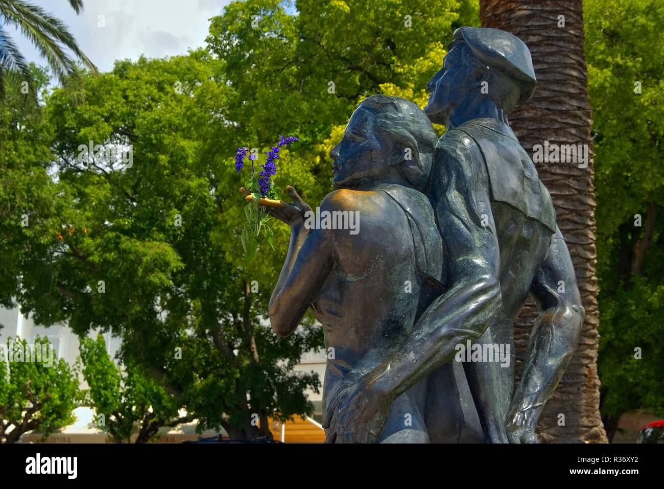 Woman Statue Hug High Resolution Stock Photography and Images - Alamy