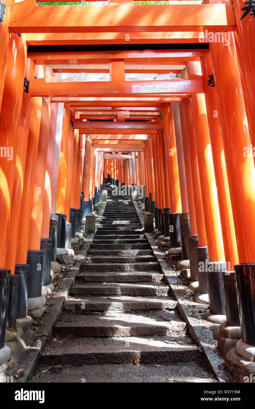 Torii writing hi-res stock photography and images - Alamy