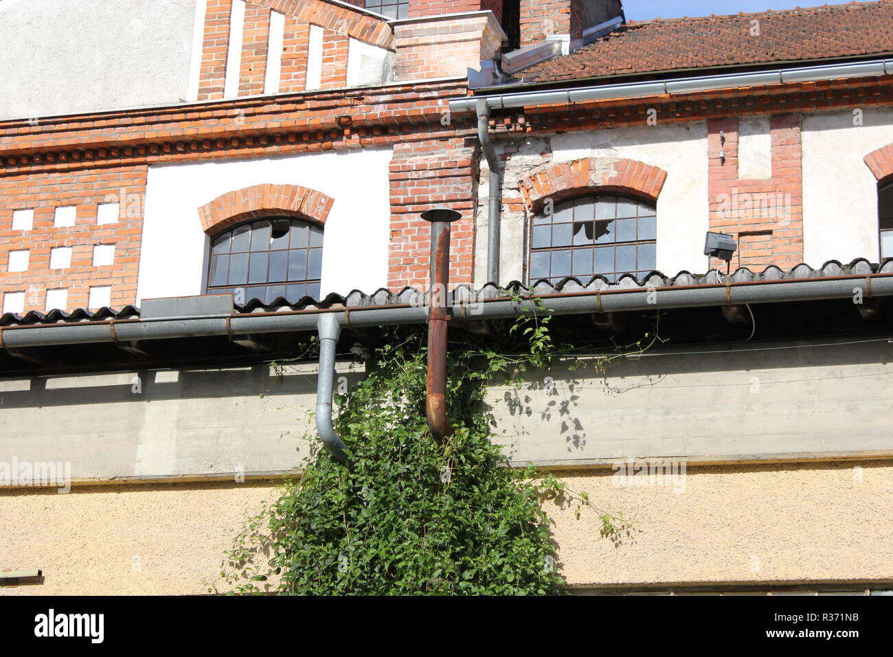 Factory records table hi-res stock photography and images - Alamy