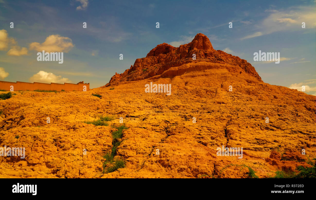 Panoramic landscape view to sahel and oasis at Dogondoutchi, Niger ...