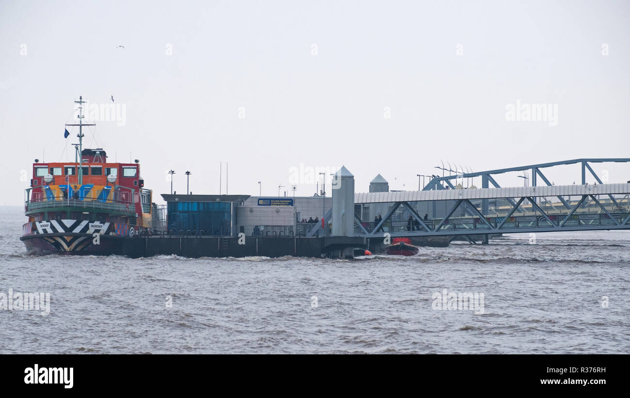 LIVERPOOL, ENGLAND - NOVEMBER 5, 2018: The river Mersey passenger ferry ...