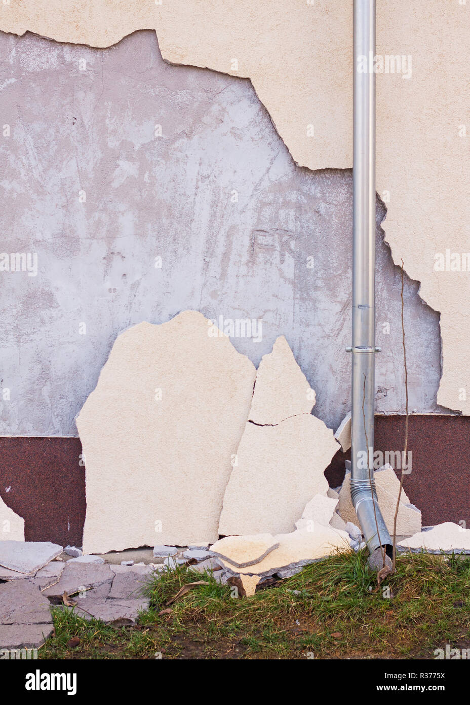 Styrofoam polystyrene facade insulation hi-res stock photography and ...