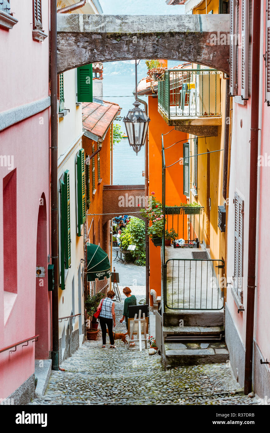 Typical italian village street scene hi-res stock photography and ...