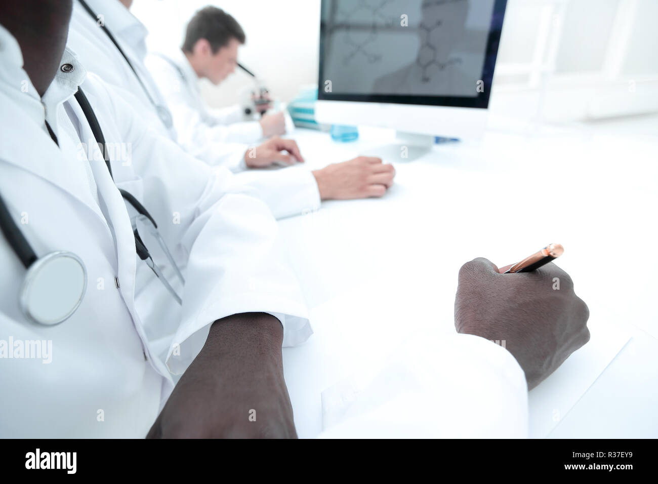 background image of a scientist recording data in a laboratory j Stock ...