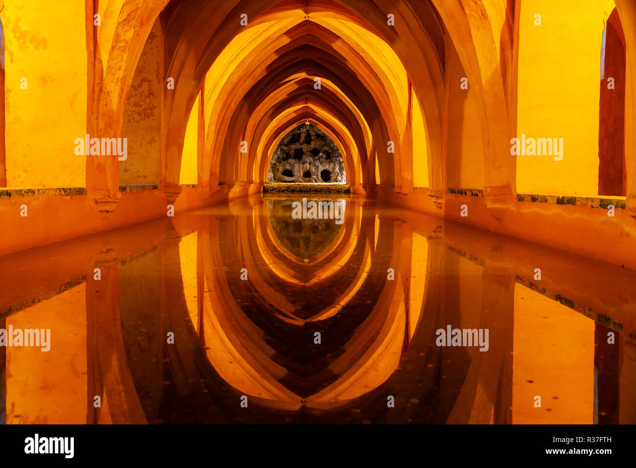 Baths of lady maría de padilla hi-res stock photography and images - Alamy