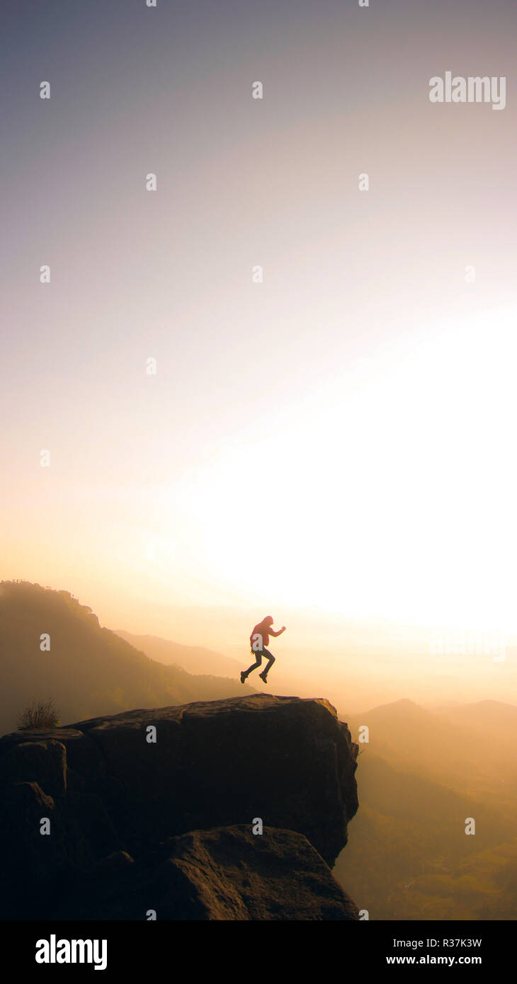 Sun outdoor explore hi-res stock photography and images - Alamy