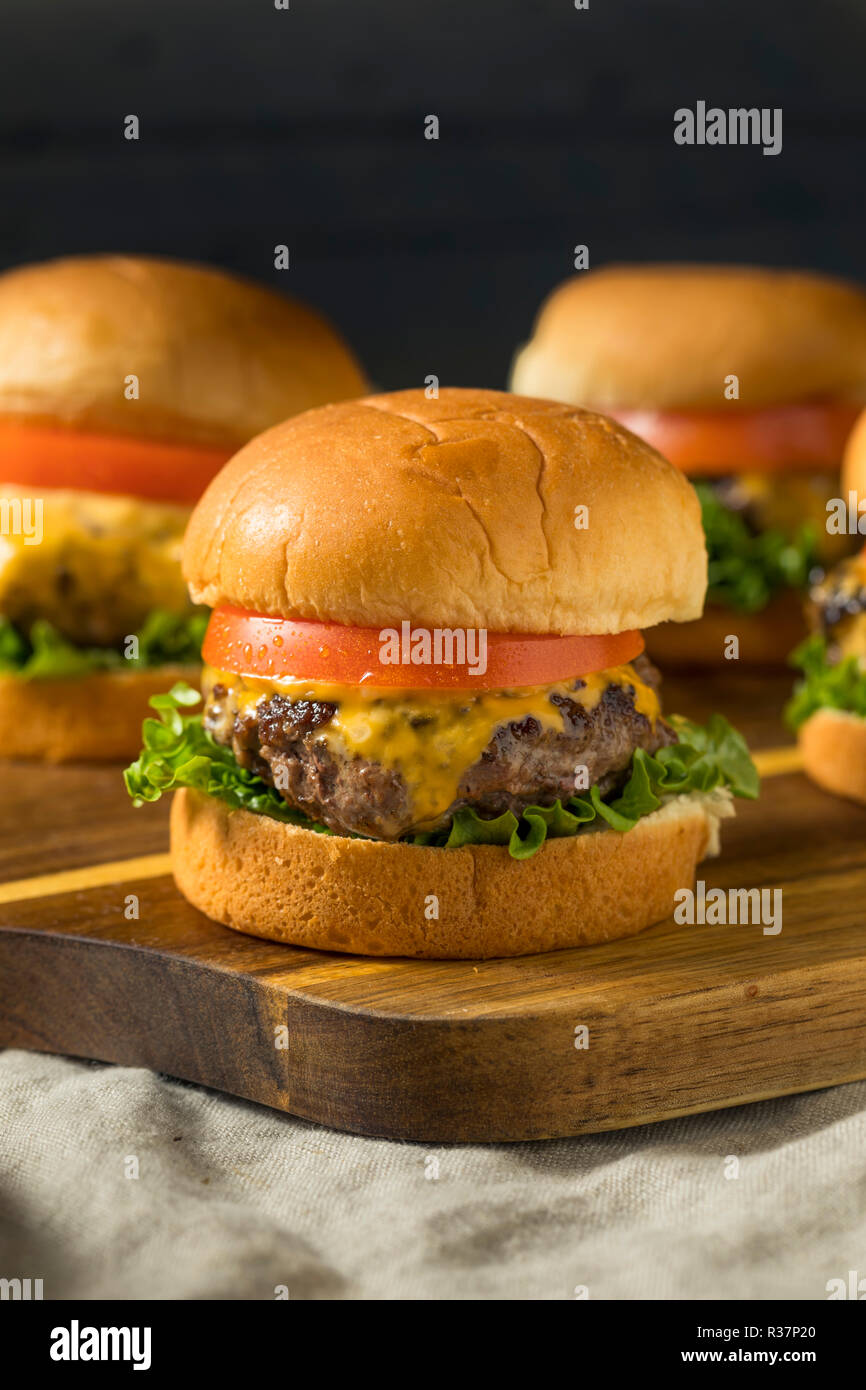 Homemade Cheeseburger Sliders with Tomato and Lettuce Stock Photo - Alamy