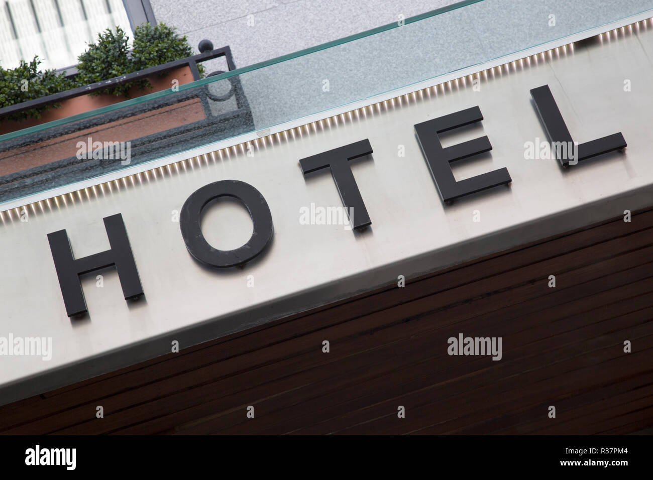 Hotel sign on diagonal slant hi-res stock photography and images - Alamy