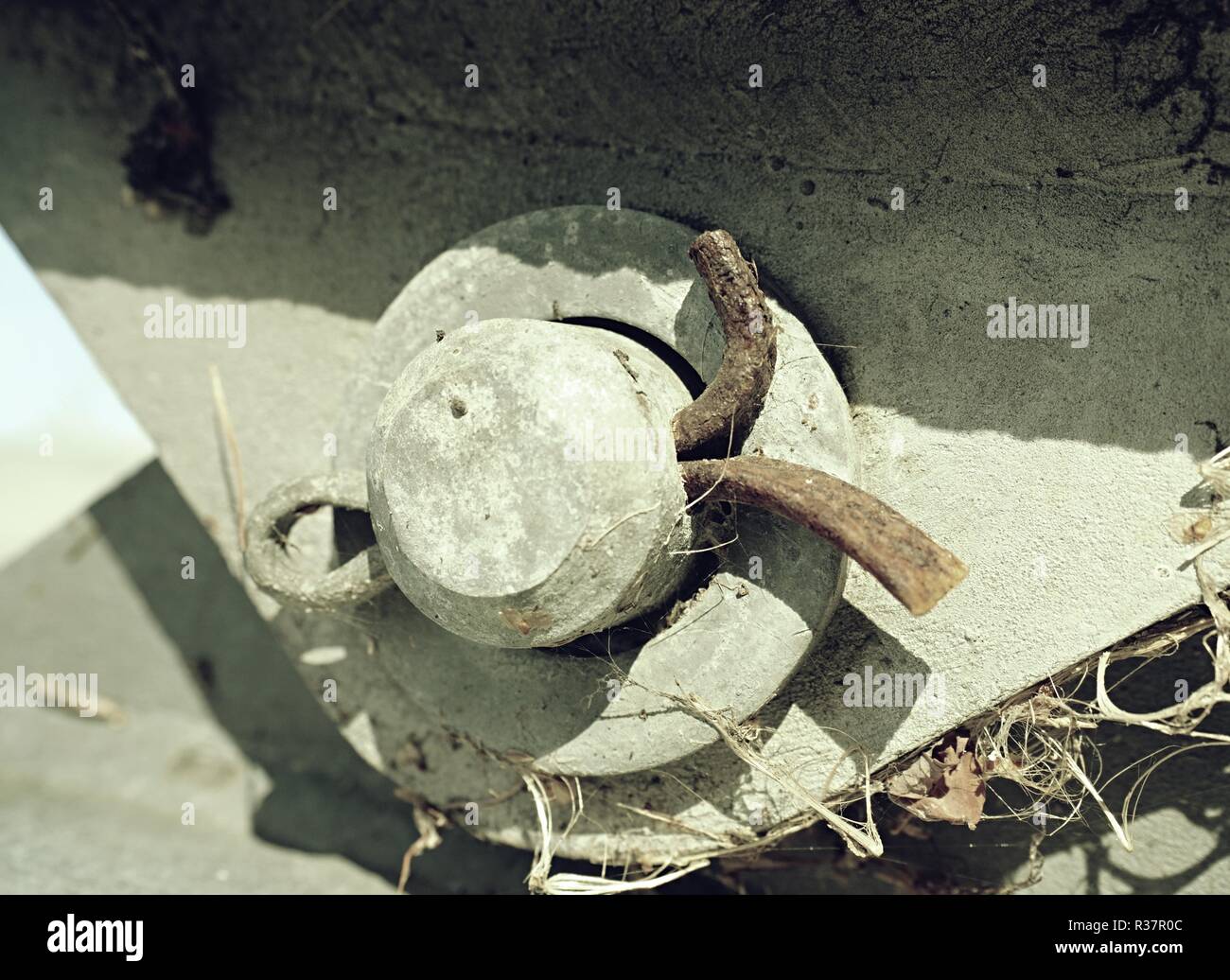 Split pin securing an axe or a bolt in bridge swing anchor. Cheap ...