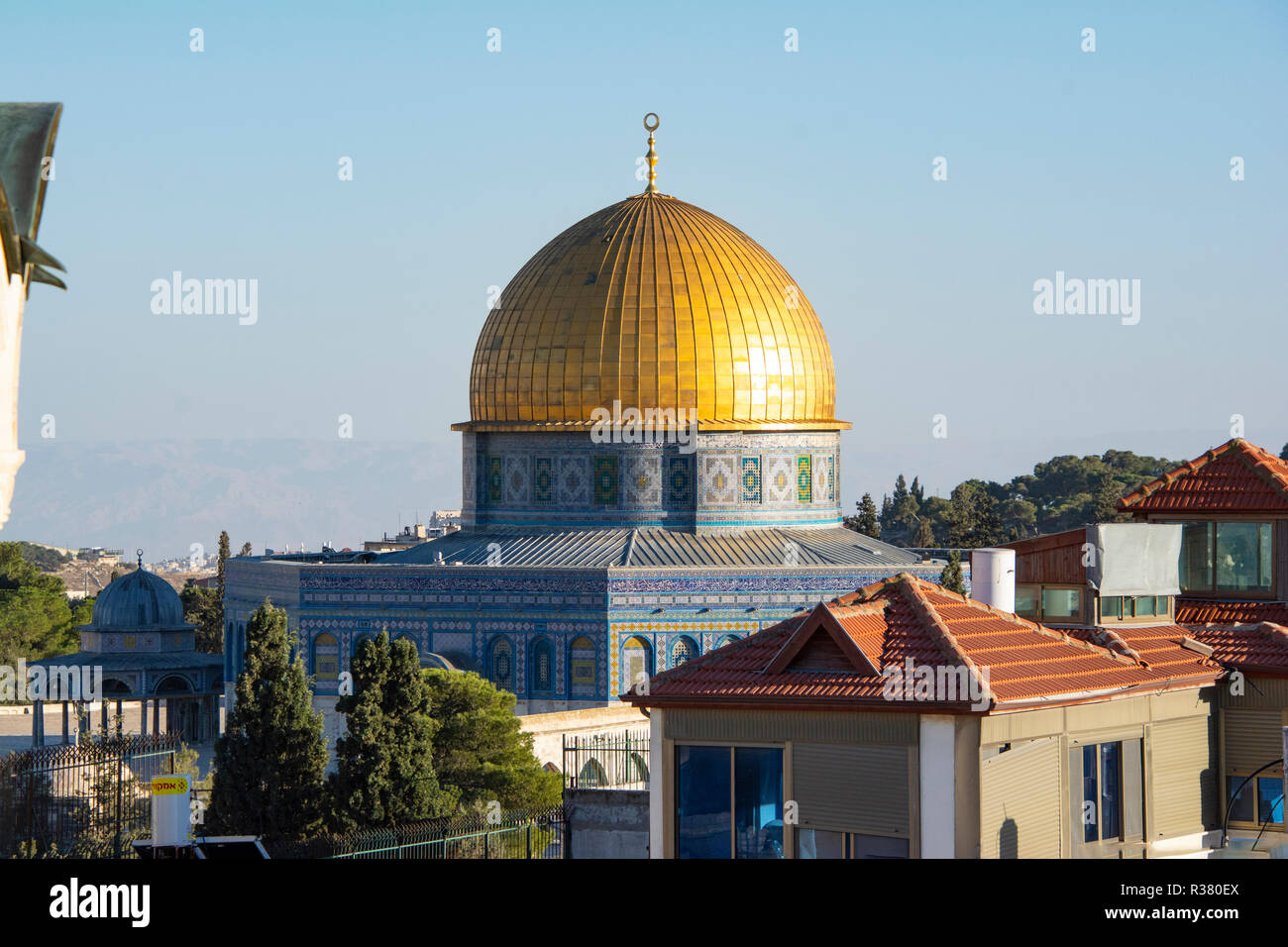 A view of the Dome of the Rock Stock Photo - Alamy