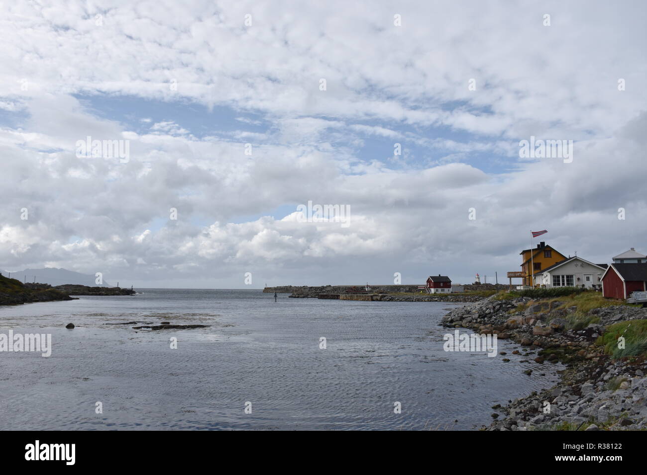 Norwegen, Lofoten, Laukvik, Laukvika, Hafen, Pier, Kai, Mole, Steg ...
