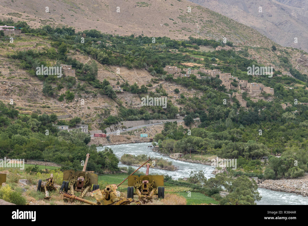 Kabul river afghanistan hi-res stock photography and images - Alamy