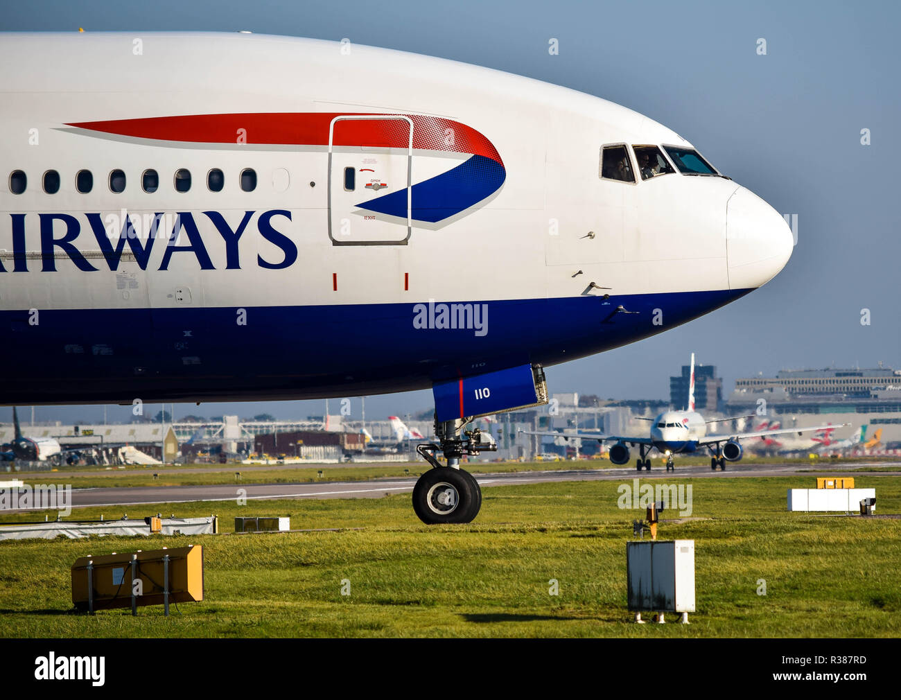 Easyjet ryanair ba hi-res stock photography and images - Alamy