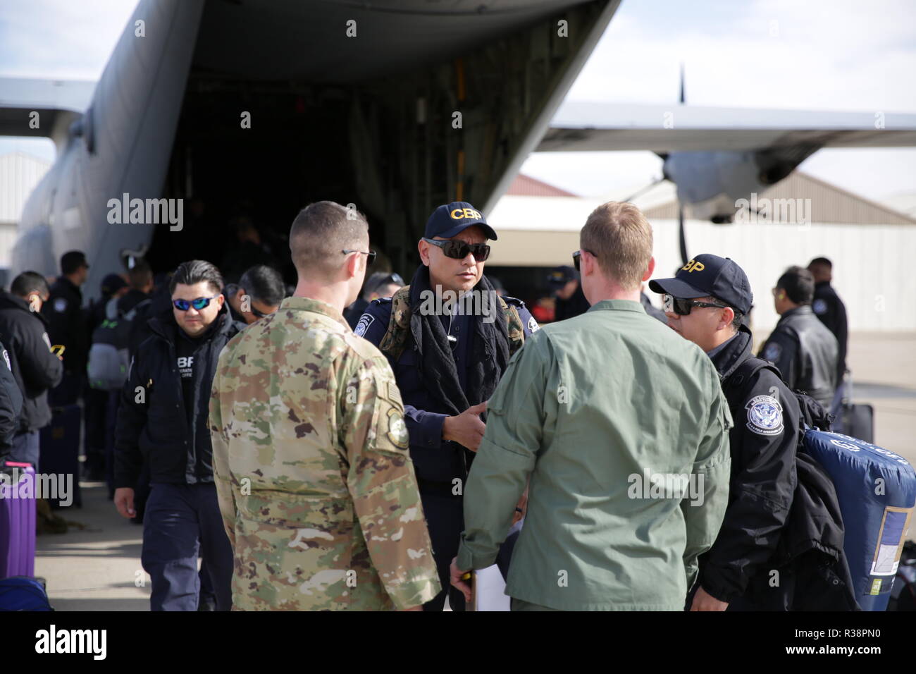 Border surge hi-res stock photography and images - Alamy