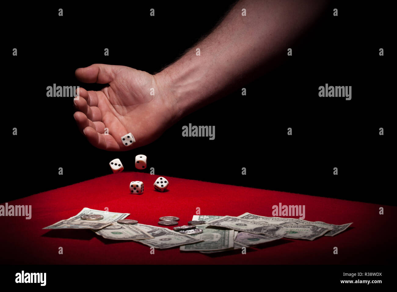 Dice table hi-res stock photography and images - Alamy