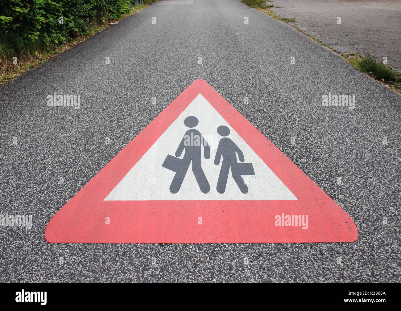 Adult Child Warning Road Sign Stock Photos & Adult Child Warning Road ...