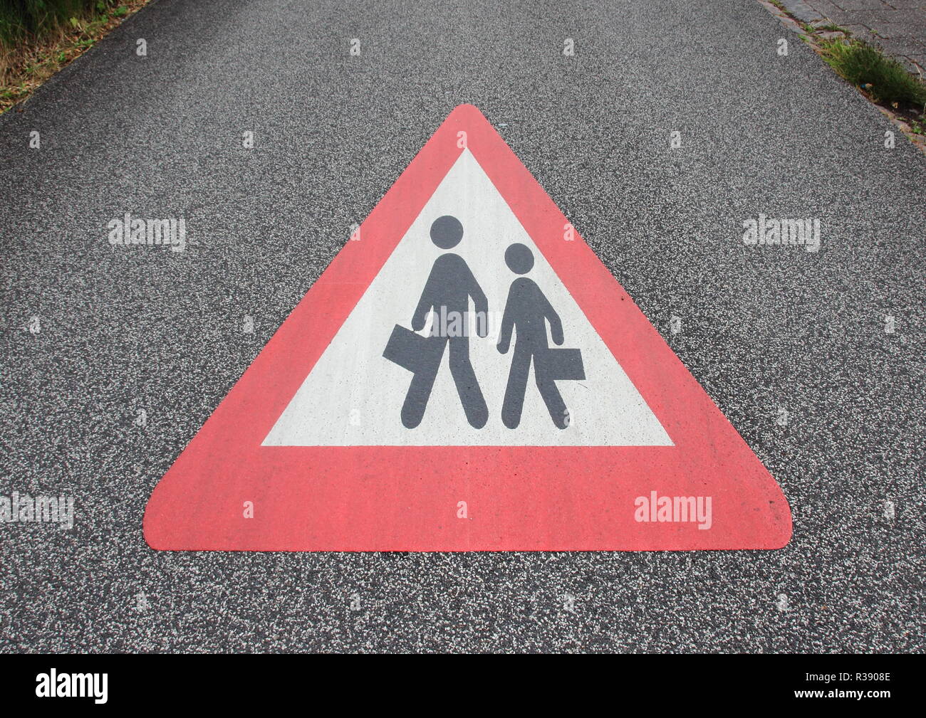 Adult Child Warning Road Sign Stock Photos & Adult Child Warning Road ...