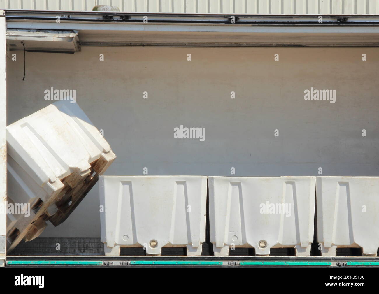 Transportation unusual container hi-res stock photography and images ...